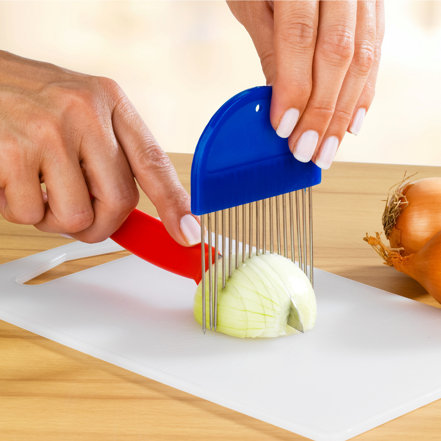 Coupe-oignon, bleu | Vitrine Magique